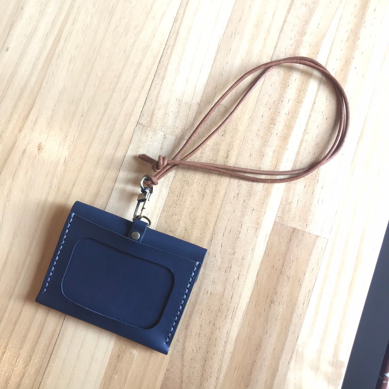 手縫植鞣牛皮 - 識別證零錢包（橫 / 直）_DACT 手演日子