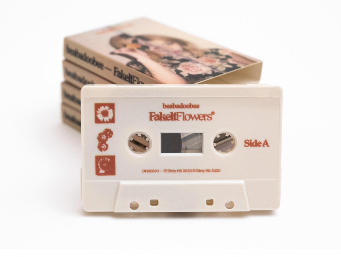 BEABADOOBEE - FAKE IT FLOWERS & BEATOPIA卡帶專輯_感傷唱片行